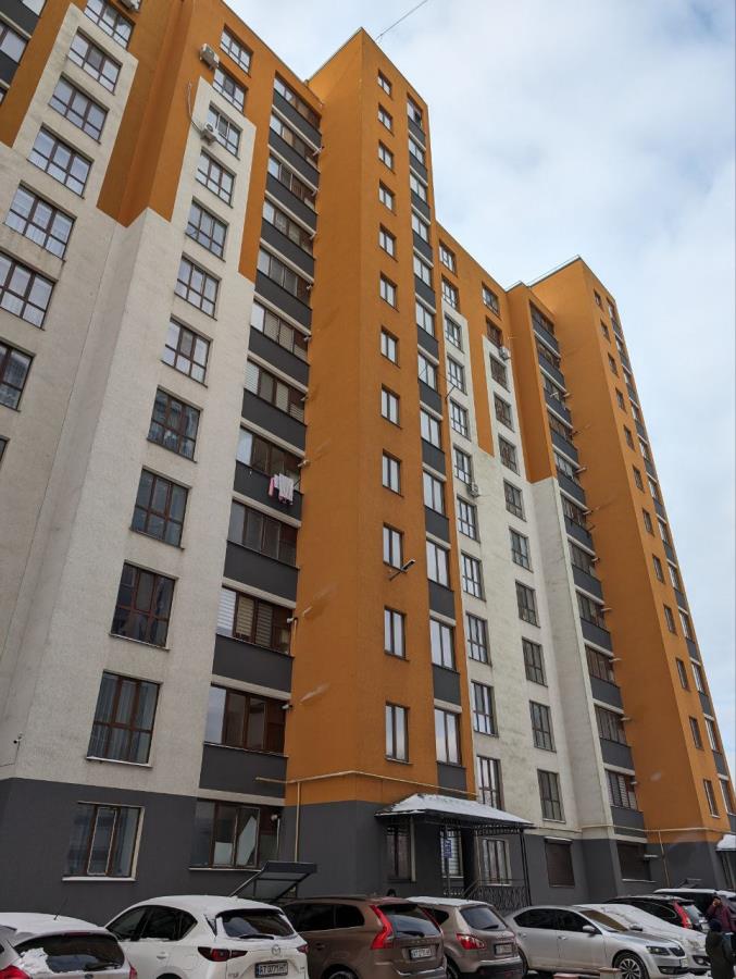 Здана 2 кімнатна квартира в ЖК Паркова Алея